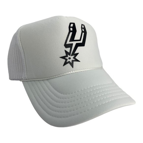 OTTO | Accessories | New Vintage San Antonio Spurs White Black Trucker ...
